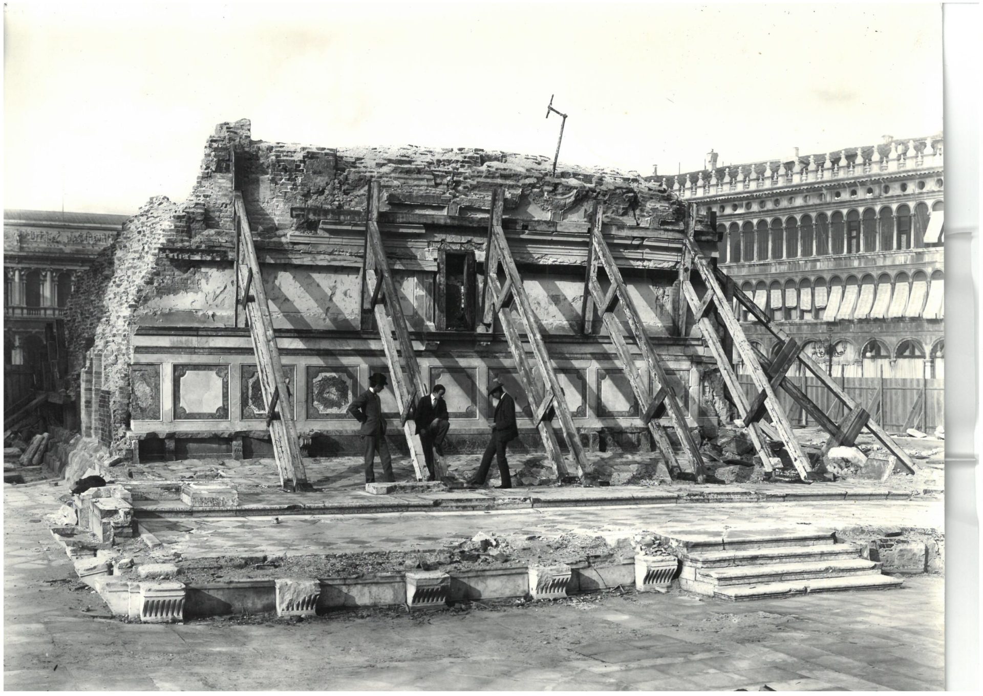 Loggetta, Piazza San Marco – Venice in Peril